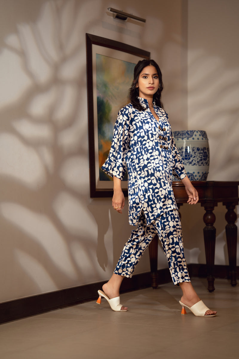 EVA – chiccloset.pk